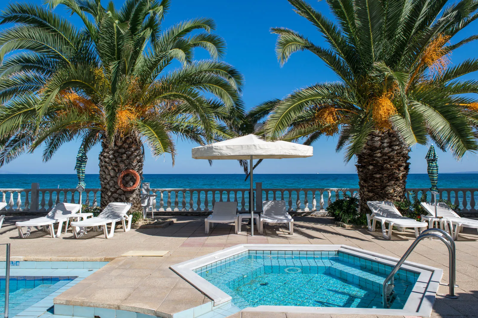 Paradise Beach Hotel in Argassi, Zakynthos